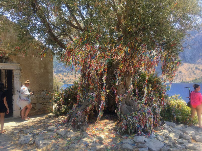 Kameriye Island editorial photography. Image of tourism - 232892427