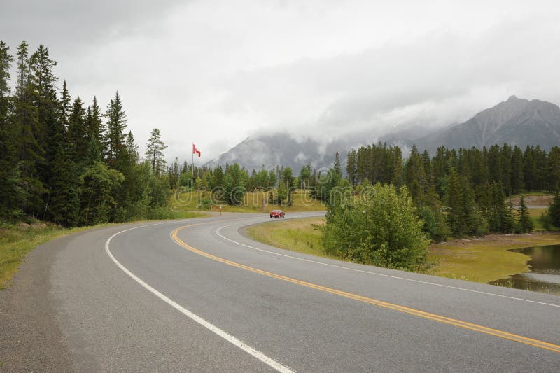 Kananaskis Country highway stock photo. Image of mountain - 23987370