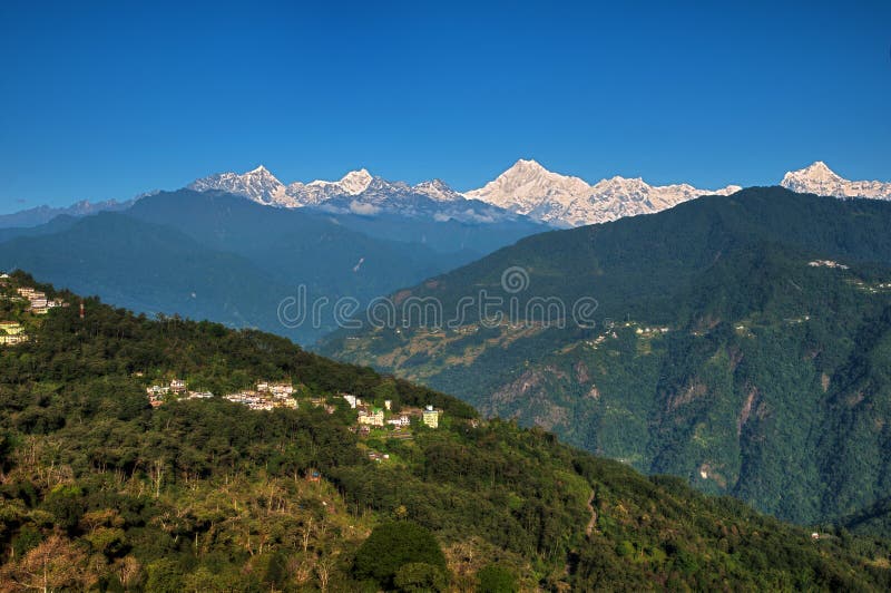 Kanchenjunga Range from Gangtok Stock Image - Image of clear, glacier ...