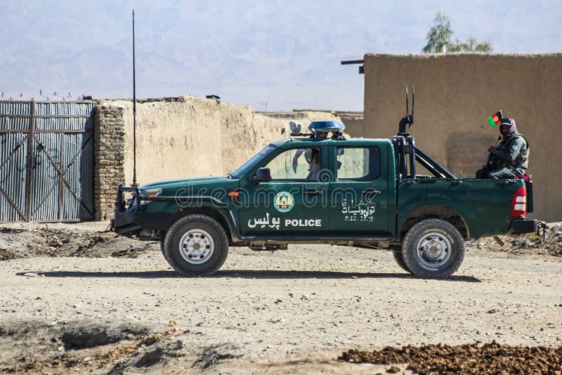 Kandahar Al Camino Del Spin Boldak En Kandahar Foto editorial - Imagen ...