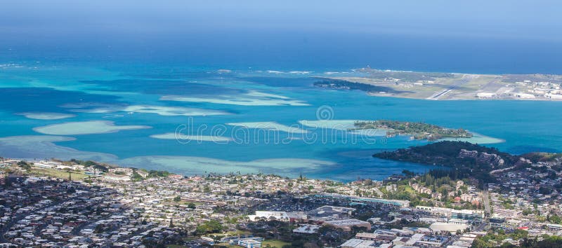 Kaneohe Bay sandbar stock photo. Image of shore, sailboat - 35187048