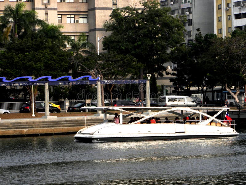 Love River, Bridge and Boat in Kaohsiung Stock Image - Image of traffic ...