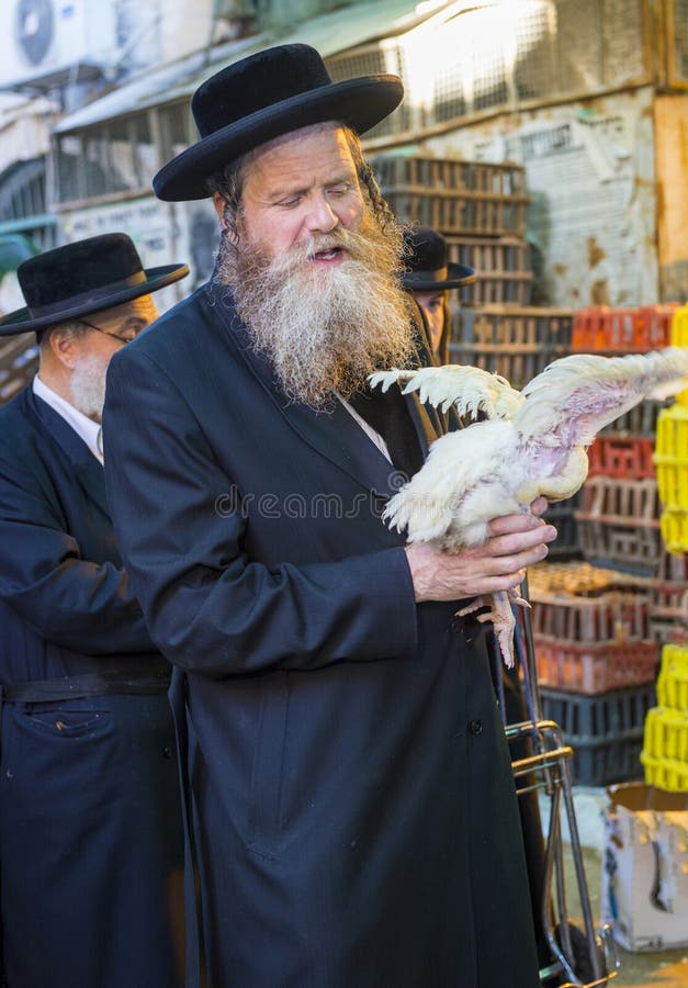 Kaparot editorial image. Image of ceremony, belief, sacred - 28119810