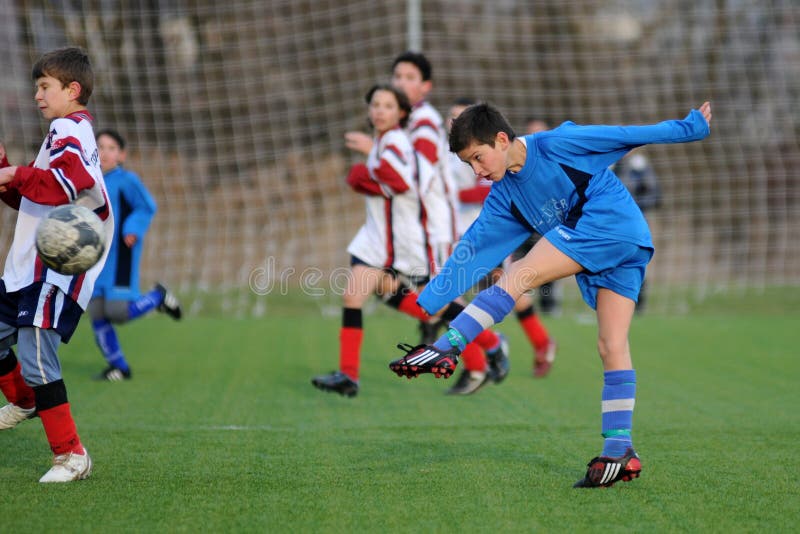 Kaposvar - Het Voetbalspel Van Pecs U13 Redactionele Foto - Image of ...