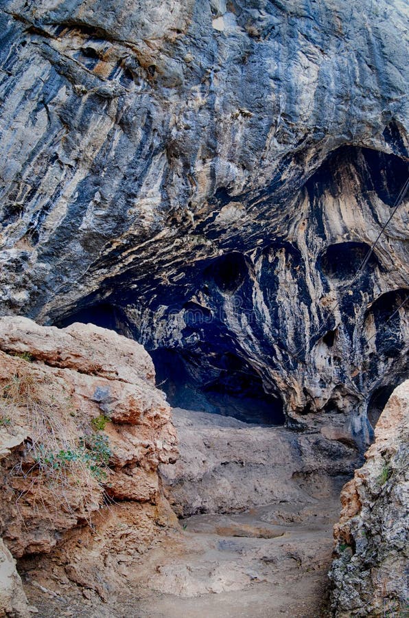 Karain cave. Paleolithic stock image. Image of antalya - 28311189