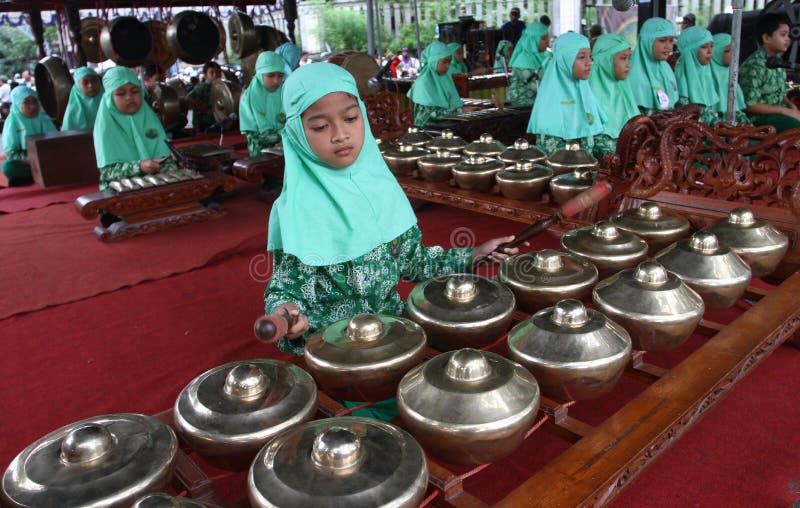 Karawitan editorial image. Image of traditional, music - 32403825