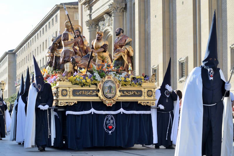 Karfreitags-Prozession, Spanien Redaktionelles Stockfoto - Bild von ...