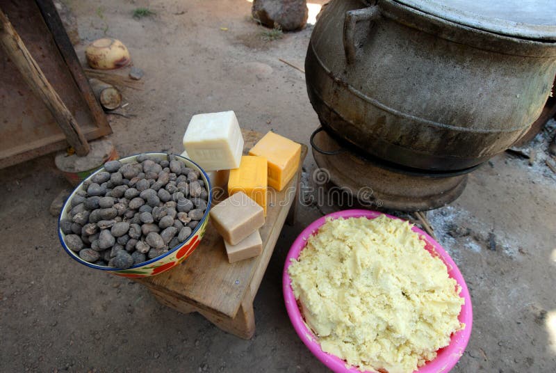 Karit arkivfoto. Bild av skönhet, omsorg, hydratisera - 16780534