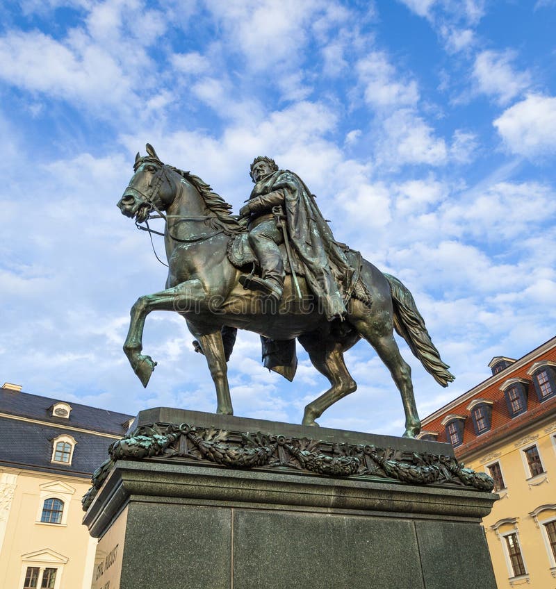 Karl-August Denkmal (Weimar) Stockbild - Bild von herzog, skulptur ...
