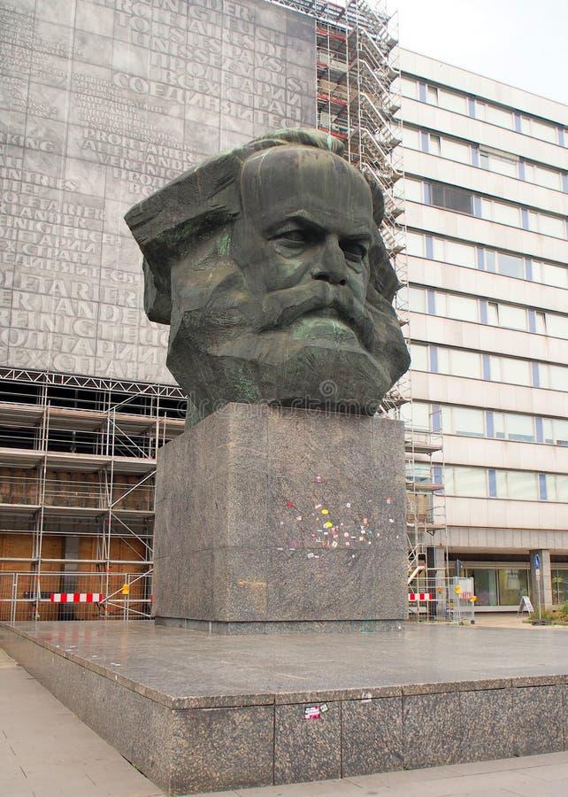 Karl Marx Monument, Chemnitz, Germany Editorial Stock Photo - Image of ...