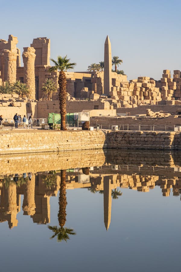 The Sacred Lake at the Karnak Temple Complex in Luxor Stock Photo ...