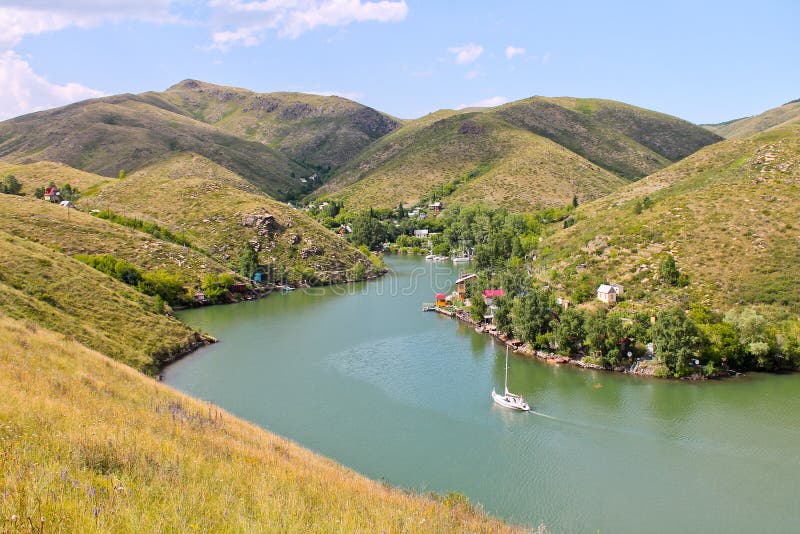 Der Irtysch, Kasachstan stockbild. Bild von himmel, glücklich - 90506067