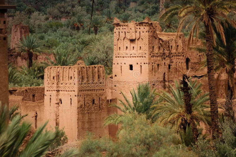 Kasbah Amridil Dans L'oasis De Skoura Au Maroc Image stock - Image du ...