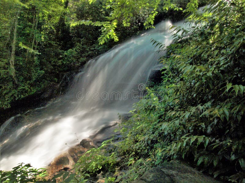 Kaskaden Die Kaskaden an E B Jeffress-Park Stockbild - Bild von fälle ...