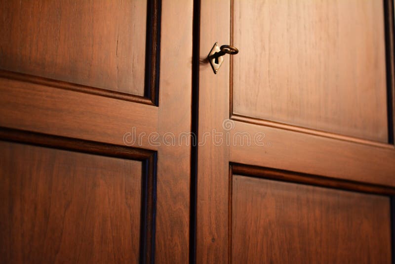 Leuke Jongen Die Van Pijler in Overzeese of Rivierkust, Visser Cartoon ...