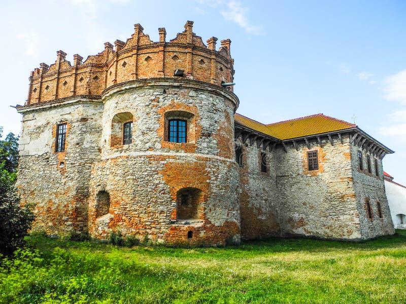 Fortyfikacja, Kasztel, Ruiny, Historyczny Miejsce Obraz. Obraz: 134764725