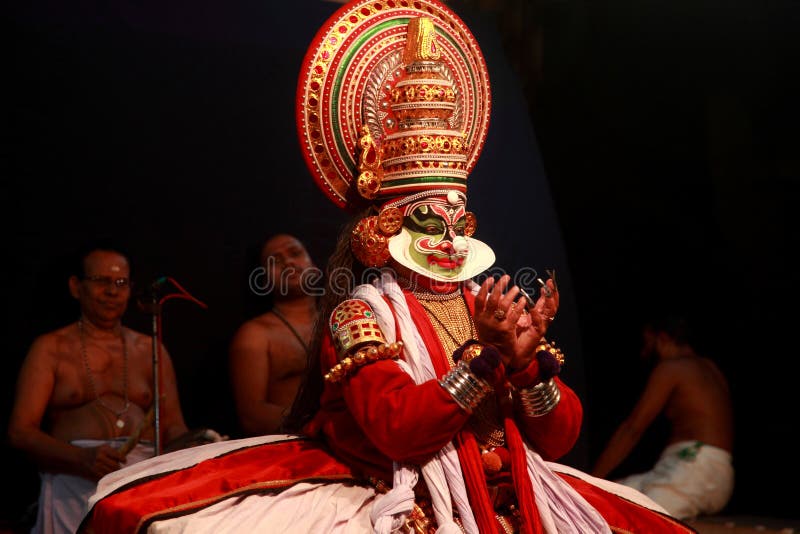 Kathakali performance editorial image. Image of mahabharata - 19590275
