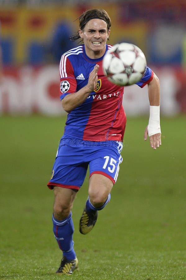 Kay Voser del FC Basel foto de archivo editorial. Imagen de balompié ...