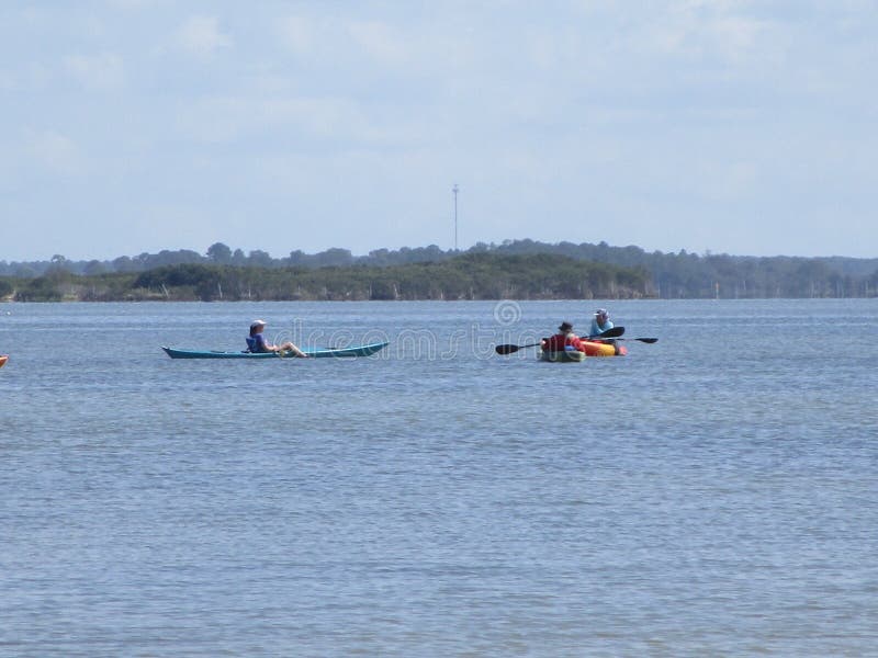 Kayak teamwork editorial photography. Image of florida - 95033942