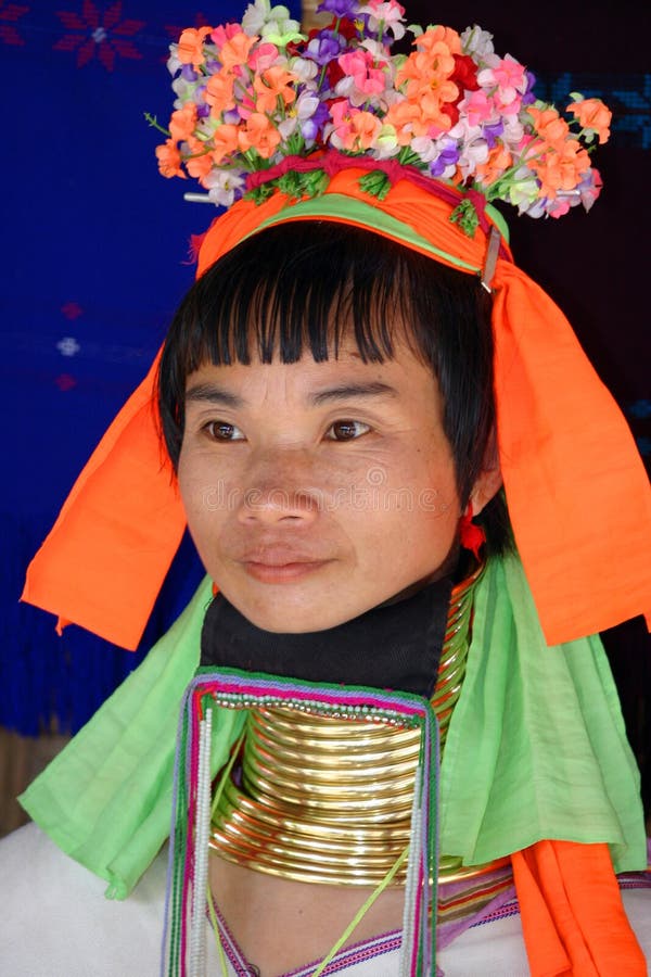 Kayan woman editorial image. Image of dresses, dressed - 11163130