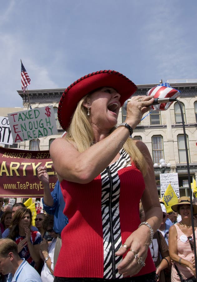 Rivoli Sings Stock Photos - Free & Royalty-Free Stock Photos from ...