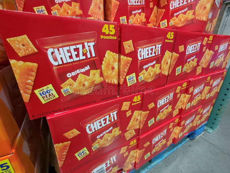 Kellogs Cheez it Cheese Snack Chips Packs Boxes at Costco Wholesale ...