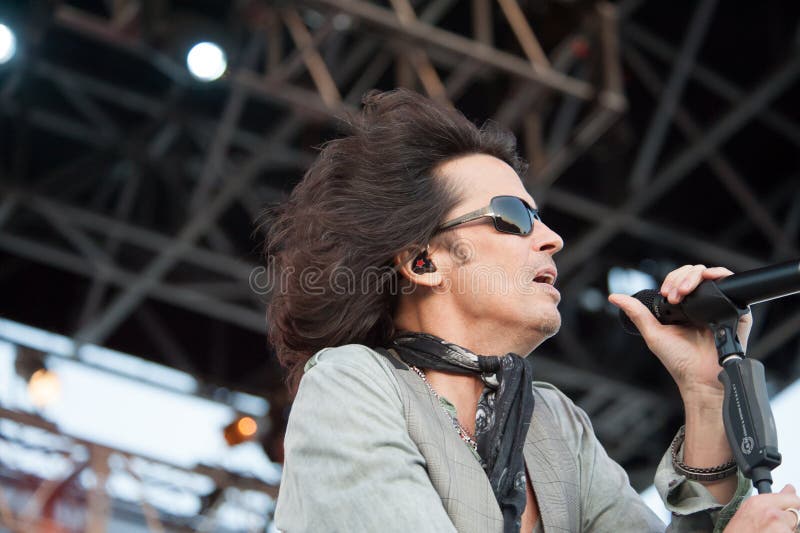 Kelly Hansen editorial photo. Image of foreigner, classic - 25607046