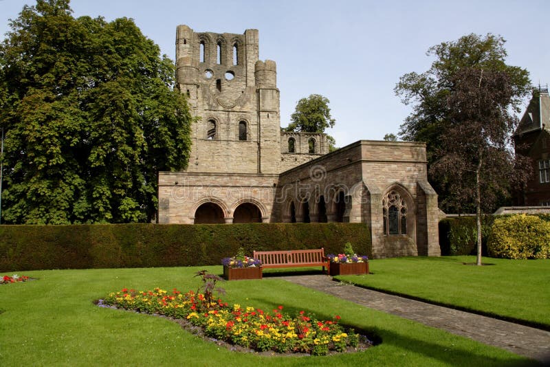 Kelso Abbey, Borders, Scotland Stock Photo - Image of abbey, kelso ...