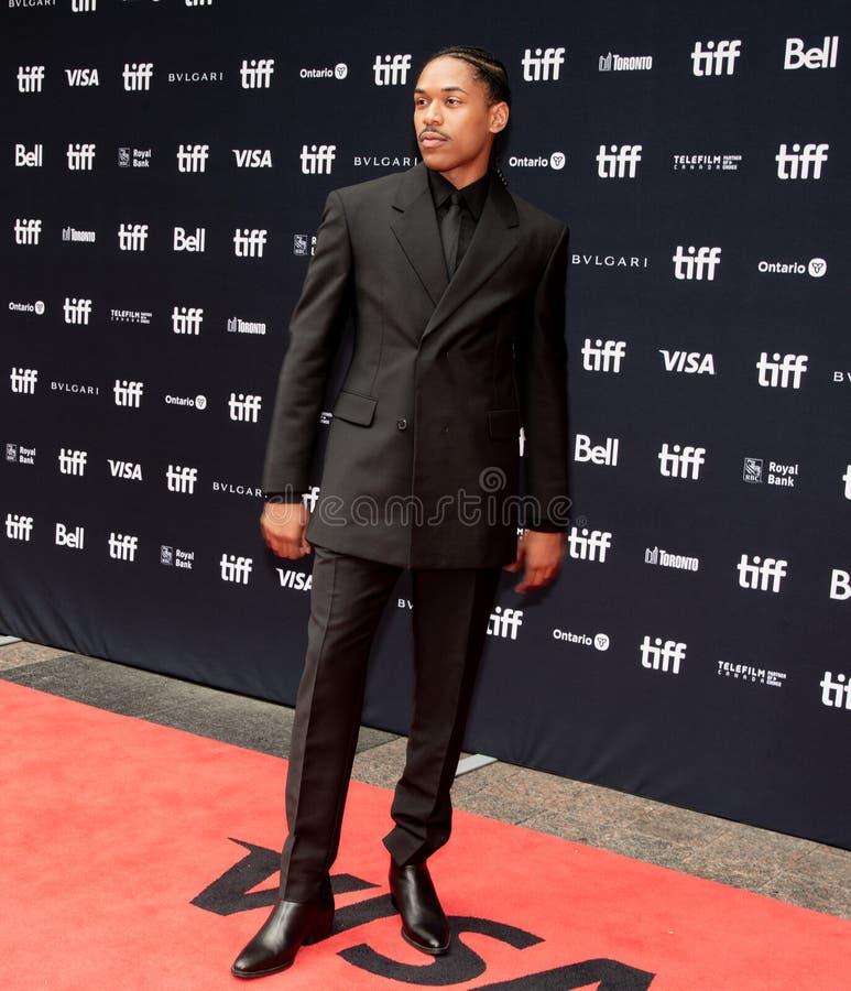 Kelvin Harrison Jr. at the Premiere of Chevalier Movie in Toronto 2022 ... Kelvin Harrison Jr. at the Premiere of Chevalier Movie in Toronto 2022 ...