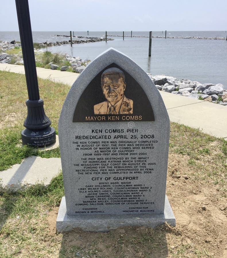 Ken Combs Memorial, Gulfport, Mississippi Foto de archivo editorial ...