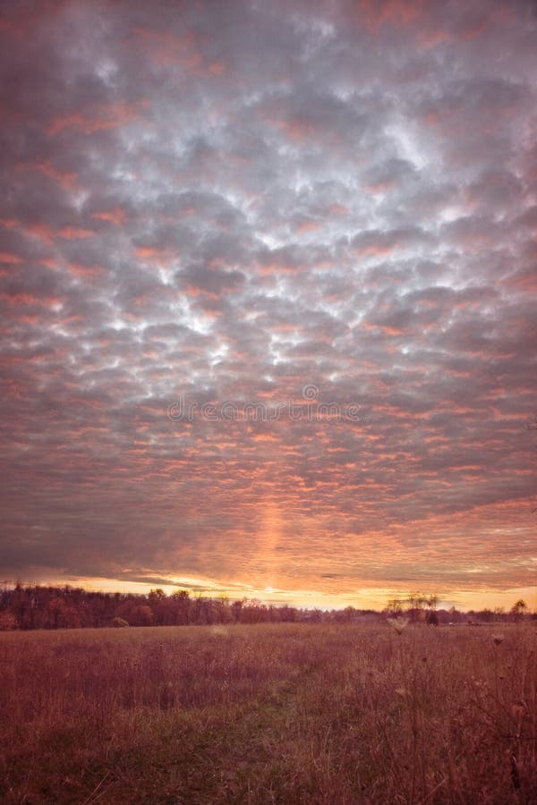 Kentucky Barn stock photo. Image of clouds, background - 3842430