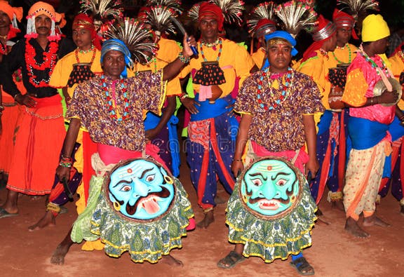 Keral dancers editorial stock image. Image of fair, flowers - 21640289
