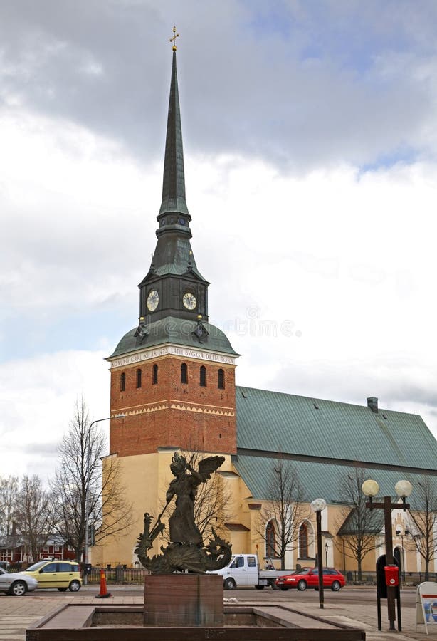 Sint-Michielskerk in Mora, Zweden Redactionele Stock Foto - Image of ...