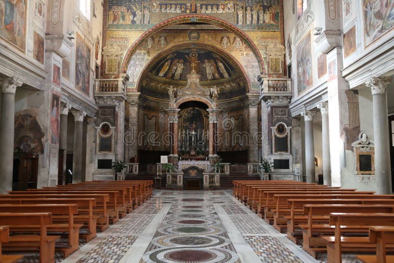 Kerk Van St Praxedes in Rome Redactionele Stock Afbeelding - Image of ...