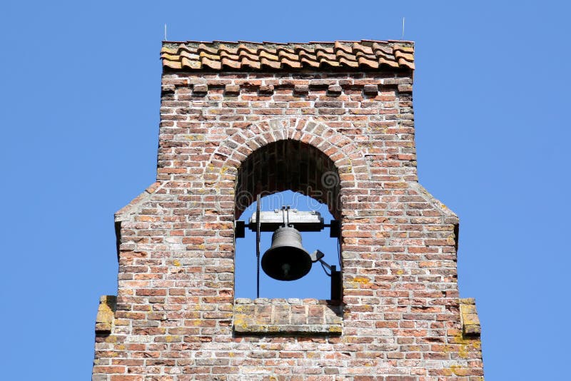 De klok van de kerk stock foto. Image of italiaans, koper - 4747522