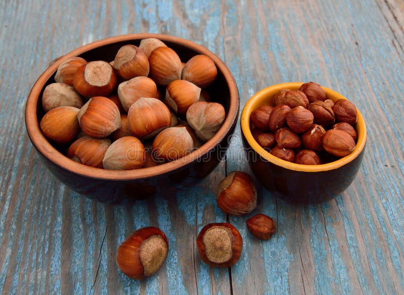 Kernels of hazelnuts stock image. Image of nutty, board - 38321359