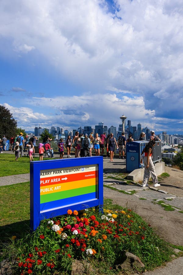 Kerry Park Viewpoint with Scenic View of Seattle Skyline on Stormy ...