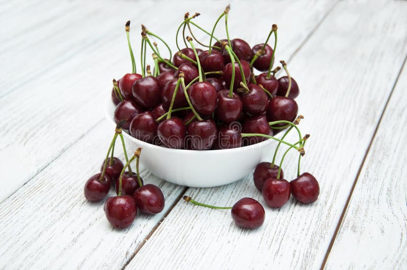 Kersen stock afbeelding. Image of achtergrond, vers - 104324619