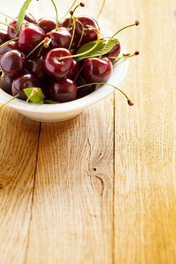 Kersen stock foto. Image of calorieën, dieet, partij - 56242778
