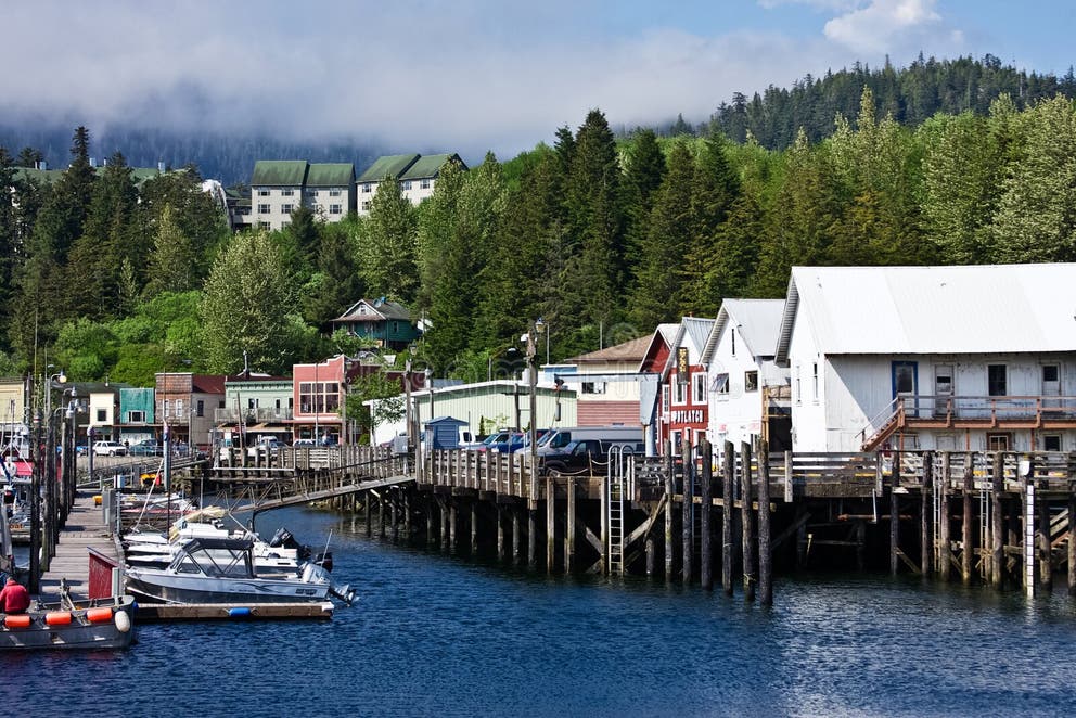 Ketchikan Harbor editorial photography. Image of tourism - 21923187