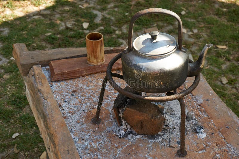Kettle on Extinguish Bonfire Stock Image - Image of survival, plate ...