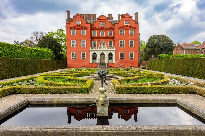 Kew Palace in Botanical Gardens, London, UK Editorial Stock Image ...