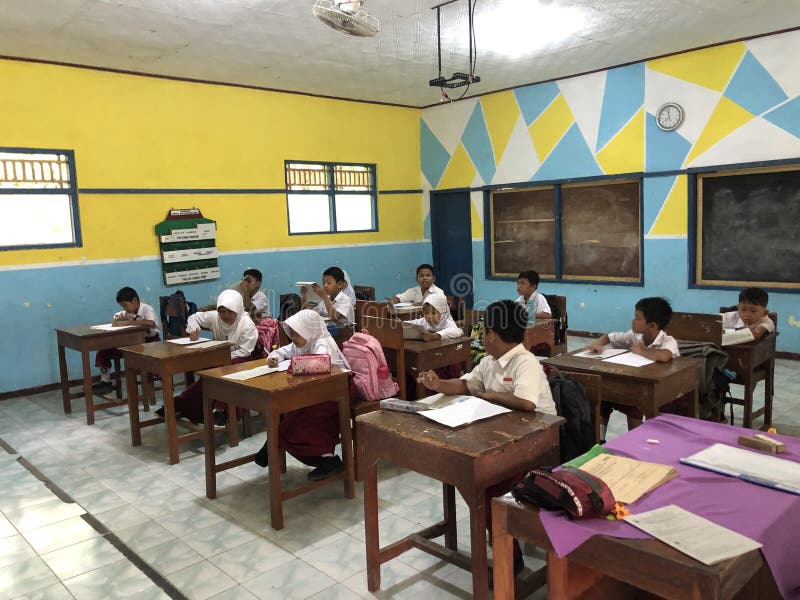 Final Assessment Elementary School Stock Photos - Free & Royalty-Free ...