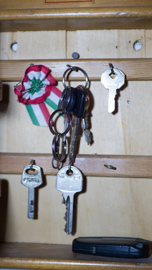 271 Box Key Holder Stock Photos - Free & Royalty-Free Stock Photos from ...