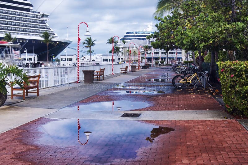 Key West Promenade stock image. Image of climate, island - 41655379