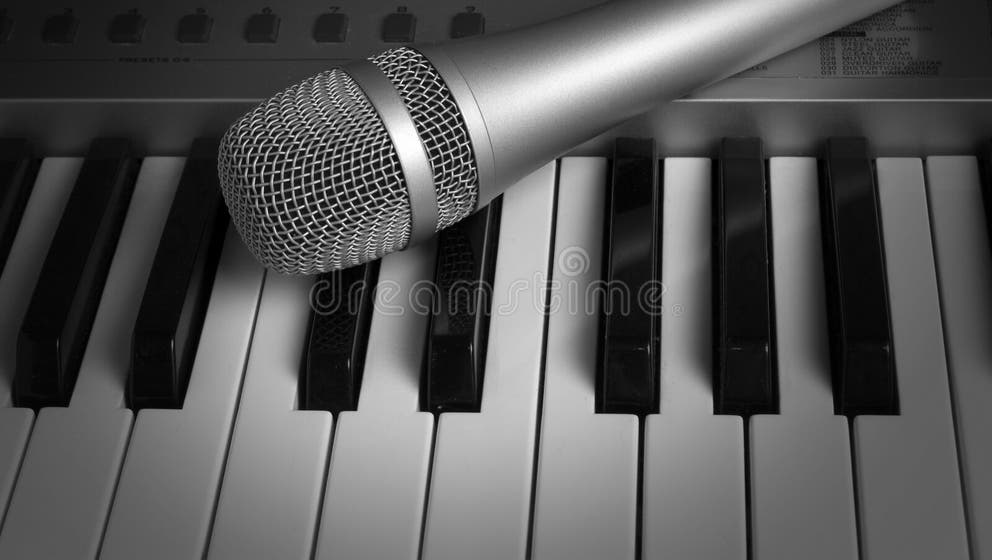 Keyboard and microphone stock image. Image of play, monochrome - 14987989