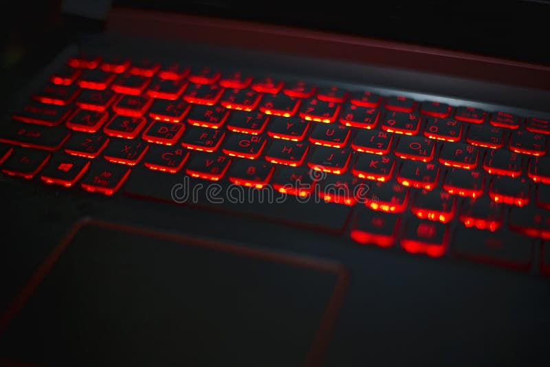 Illuminated Keyboard for Gaming. Backlit Keyboard with Versatile Color ...