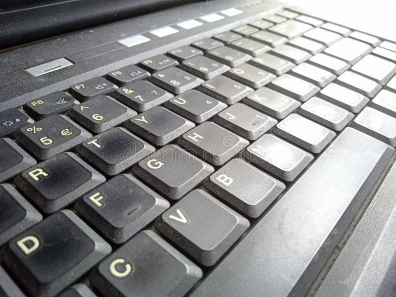 Keyboard from an Old Laptop Stock Image - Image of quail, piano: 358695685