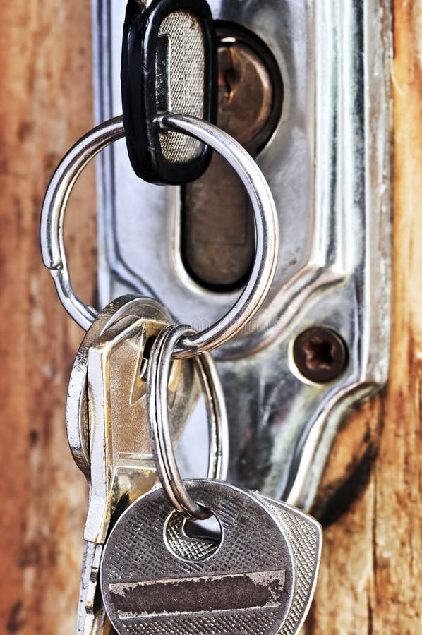 Keys in lock stock image. Image of aluminum, entrance - 10709029