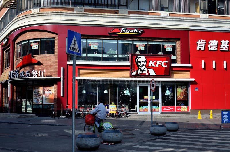 Kfc and pizza hut editorial image. Image of piza, restaurant - 27750185